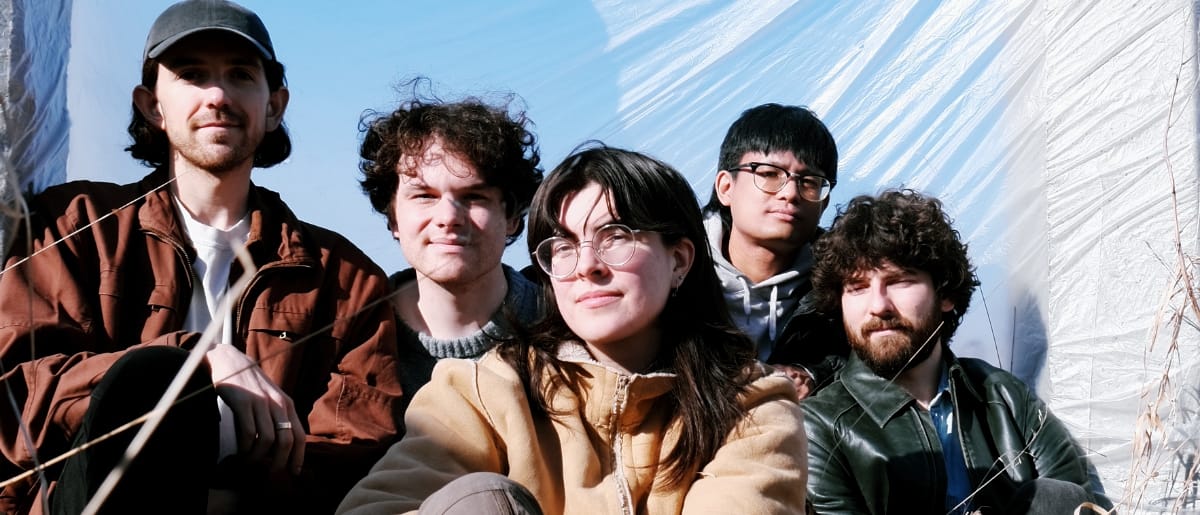 Living Hour and the Perimeter of Yearning | The Tonearm